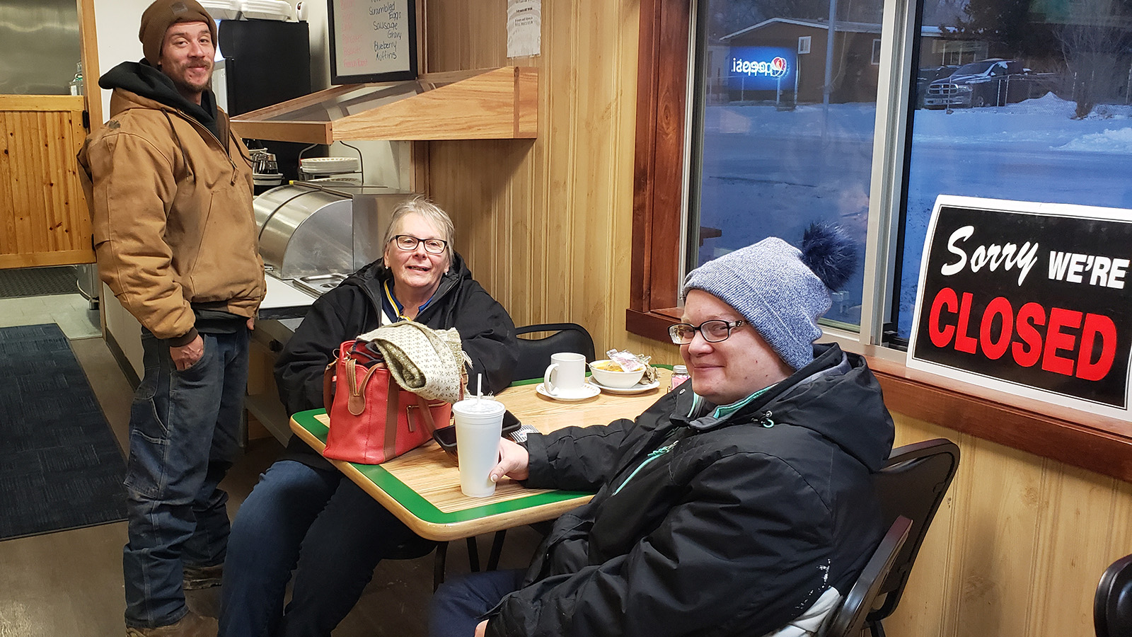 On The Turnoff To Devils Tower, Donna’s Diner Is The Place To Be In ...