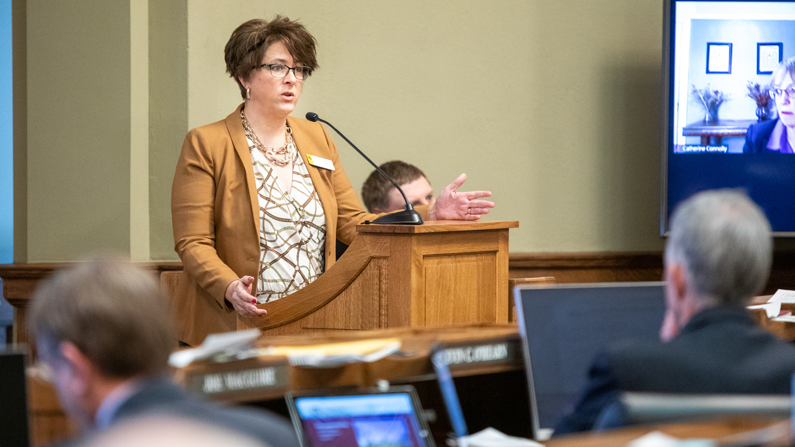 Bill Would Prohibit Former Legislators From Immediately Becoming ...